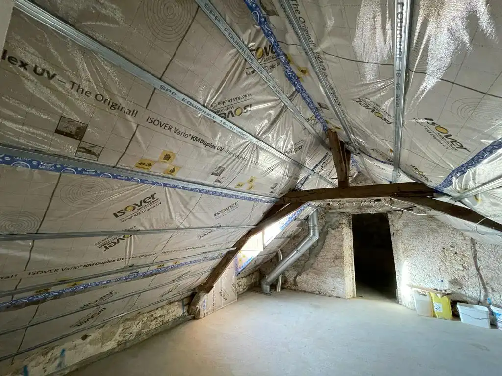 Projet d'isolation thermique par l’extérieur (ITE) à Laval
